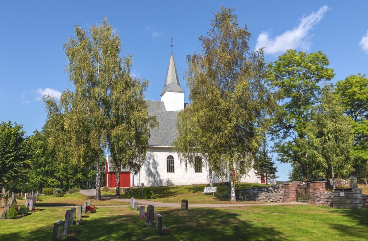 Andebu kirke – Asphaug.Photography – NorskeKirker.no